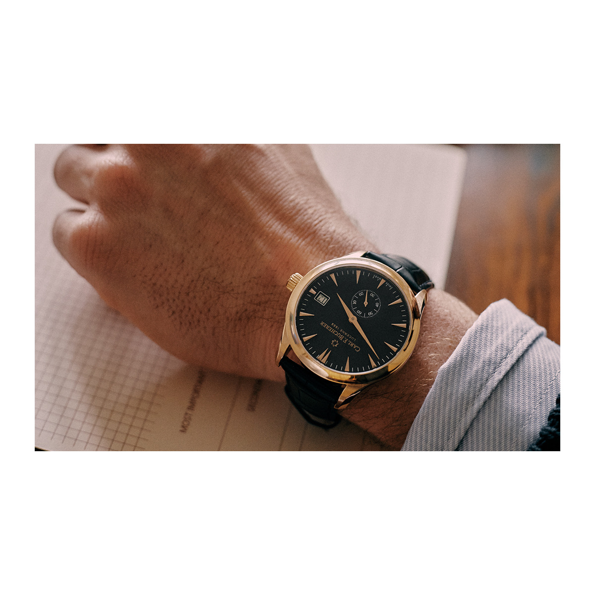 Carl F. Bucherer Manero Peripheral 43 mm 00.10921.03.33.01